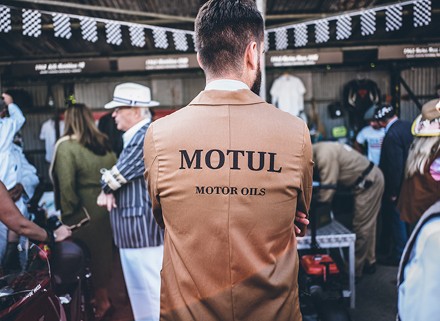 Motor Oils and Lubricants | Club Motul